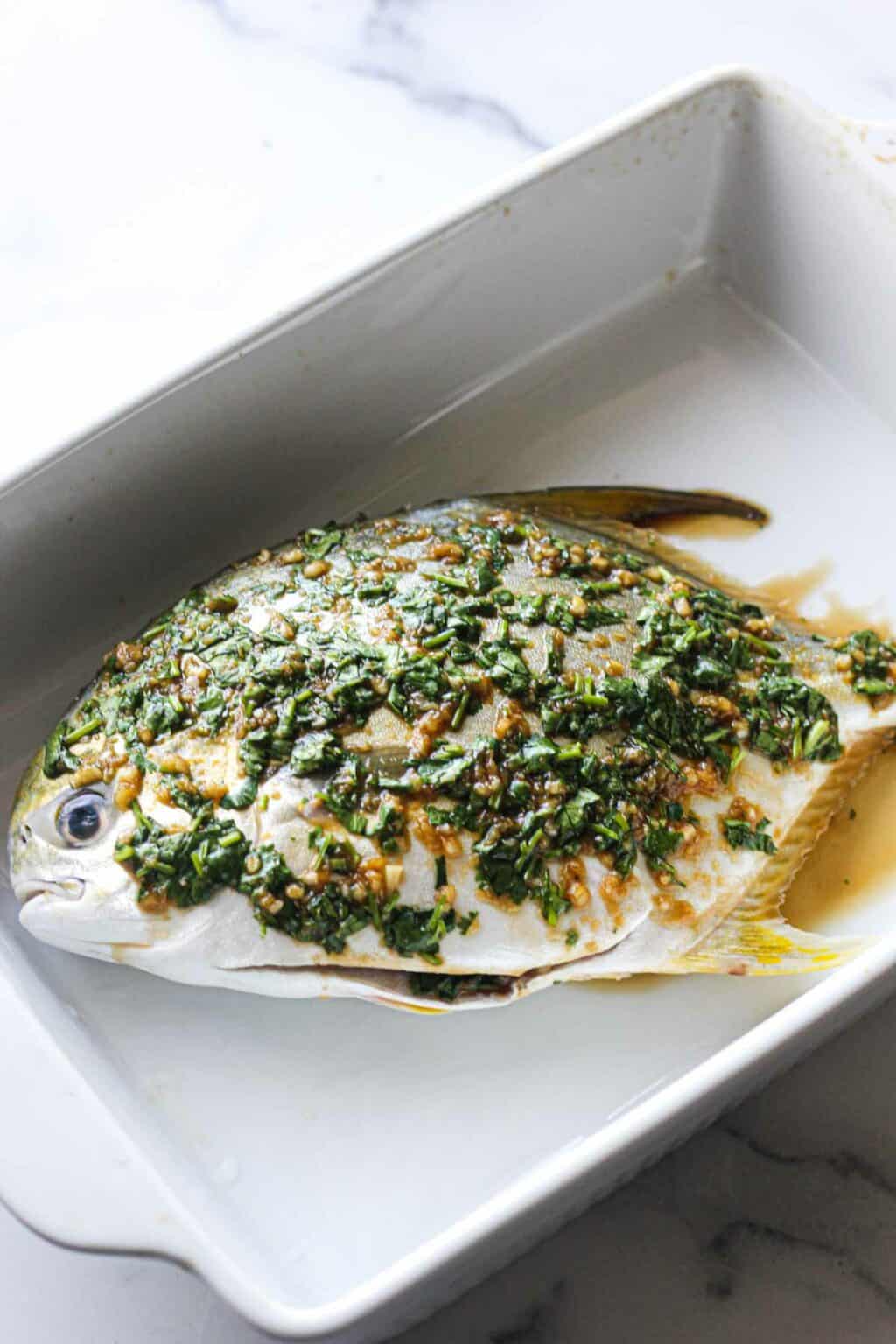 Whole baked pompano with lemon ginger sauce - The Top Meal